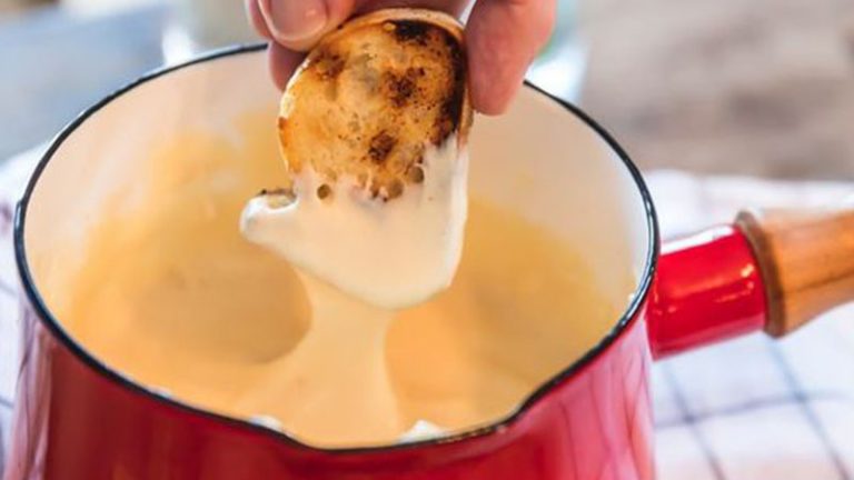 Roscioli Italian Wine Club | Fondue Recipe from Valle d'Aosta